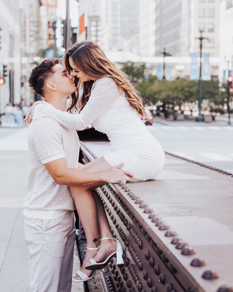 How to Personalize Your Couples Photo Session - Studio Cath. Photography In Chicago IL